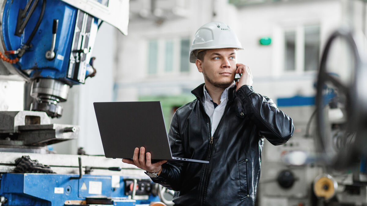 Firewall genugate Supports Automated Management of Complex Firewall Systems